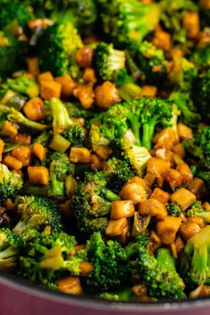 31 Vegan Broccoli Recipes to Inspire a Healthier You | VegByte